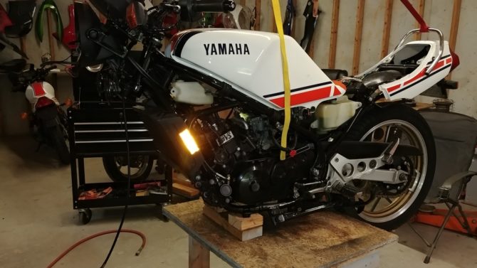 1985 Yamaha RZ350 restoration - National Superbike